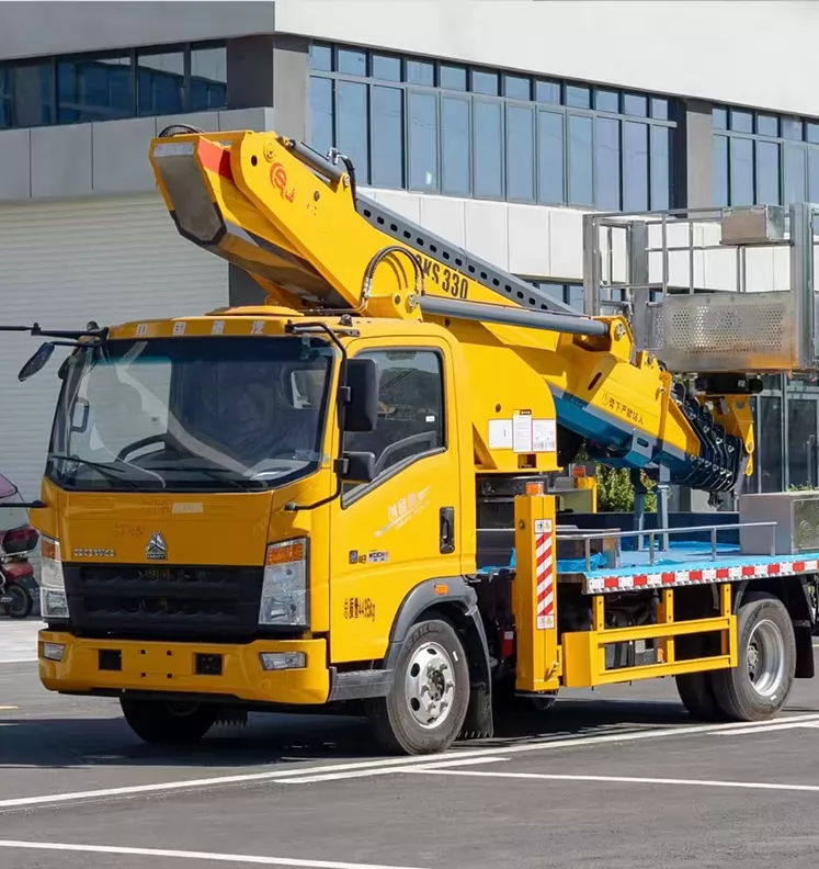 Sinotruk 20M High Altitude Operation Truck
